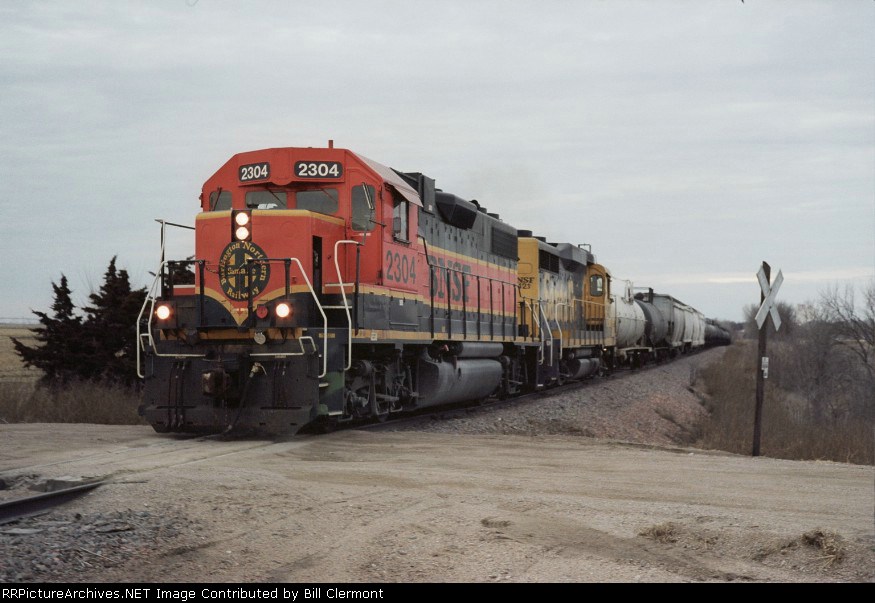 BNSF 2304